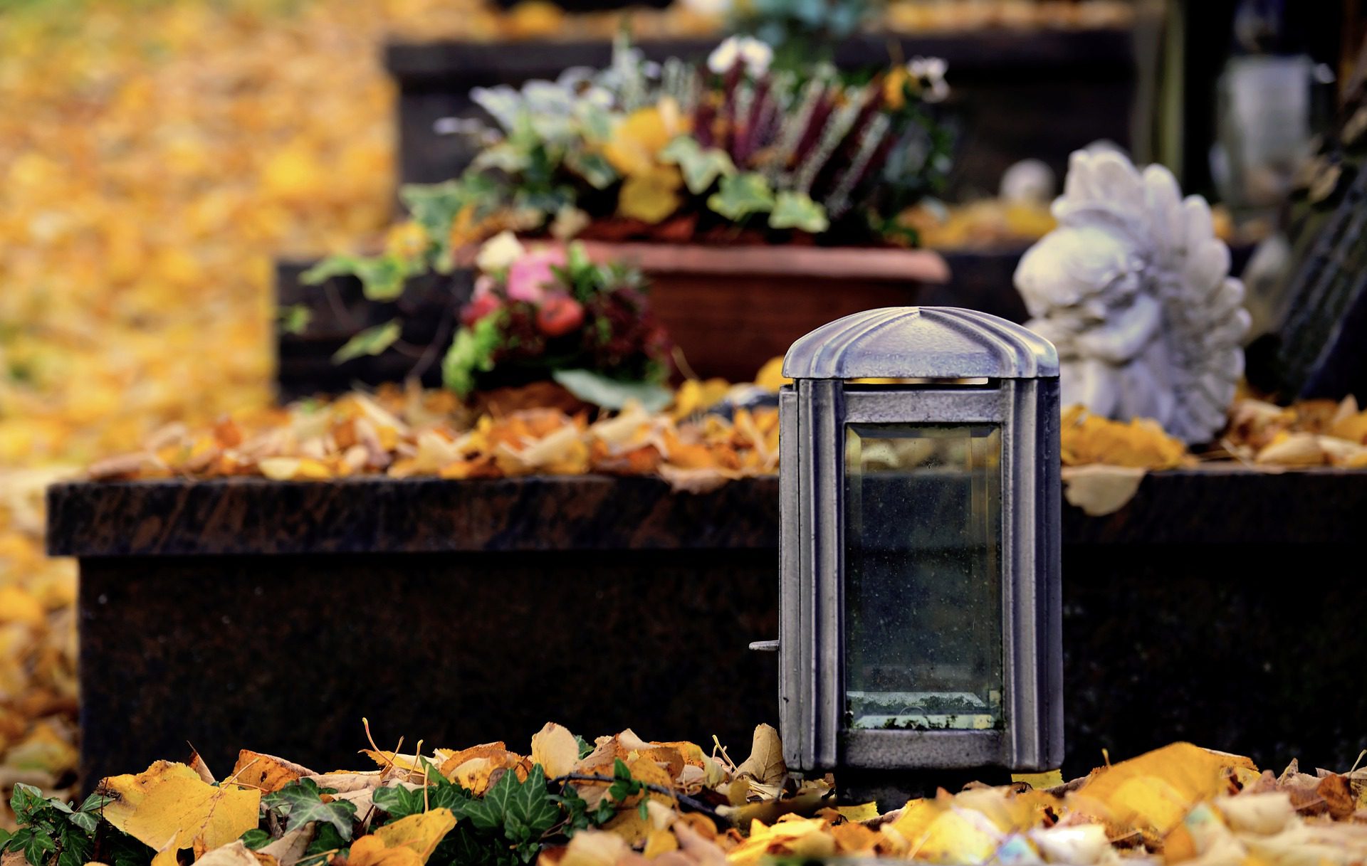 How to prepare an in case of death folder | Documents required